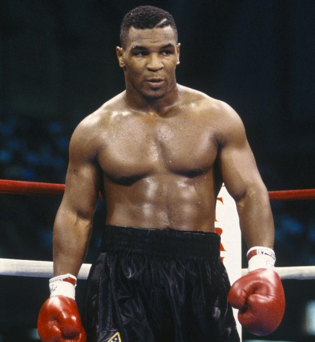 Así peleaba Mike Tyson con 19 años: Destruye a el grandullón Sammy ...